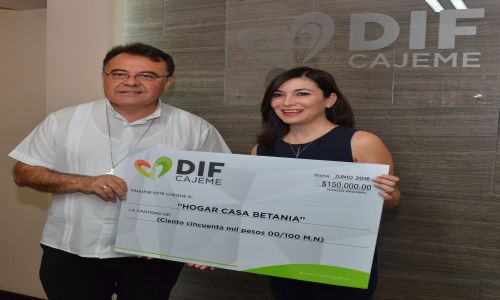 Entrega Ena Olea de Felix Cheque a Casa Betania para el indigente ...
